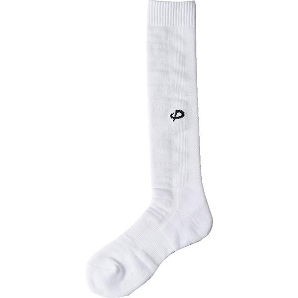 どんなスポーツにも使えるシンプルな無地ソックス。足裏アーチサポート機能&amp;パイル編みによる衝撃吸収設計で運動時の負担を軽減。メッシュ構造により通気性を確保し、いつでも快適な履きごこち。しっかり足をカバーするロング丈。◯ソックス素材:ポ...