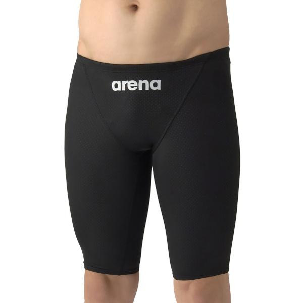 各地域大会に出場するスイマーにお勧めの「AQUA ADVANCED」シリーズ。公式大会に出場するために必要なWORLD AQUATICS(世界水泳連盟)承認モデルのジュニア用競泳水着。ポリウレタンを身体に巻き付く横方向に配置した素材「AQU...