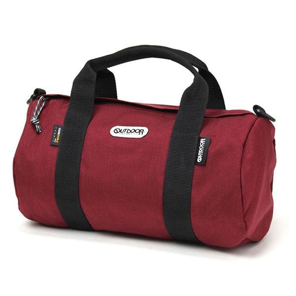 着脱可能なショルダーベルト付きなので、ショルダーバッグとしても使用可能です。サイズ：約 33ｘ16.5ｘ16.5 cm重量：約200g容量：約7L素材：コーデュラナイロン【04702000000000000】【03001310200000000】