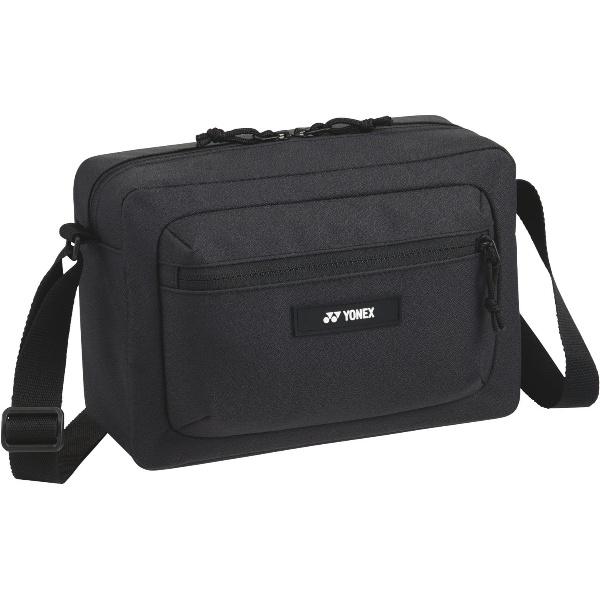 カジュアルでタウンユースにもぴったりなショルダーバッグ。◯ショルダーバッグポリエステル幅25×奥行8×高さ18cm正面ポケット、内ポケット、YKKファスナー台湾【04703000000000000】【03008010000000000】