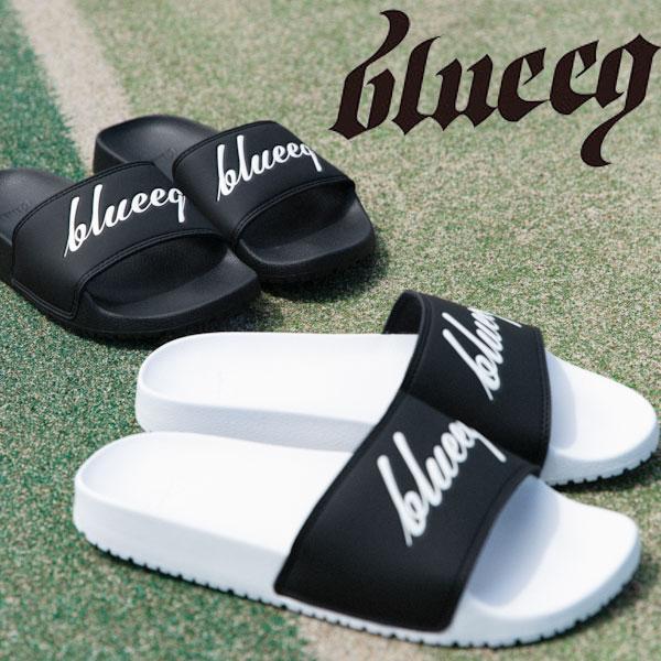 足裏に心地よくフィットするスライドサンダル■アスリートのオンオフをはじめ、日常に寄り添ったサンダル■練習後のシャワーや水辺での使用も想定し、フットベッドには滑り止めのエンボス加工 / アウトソールにはオリジナルのトレッドパターンを採用■クッ...