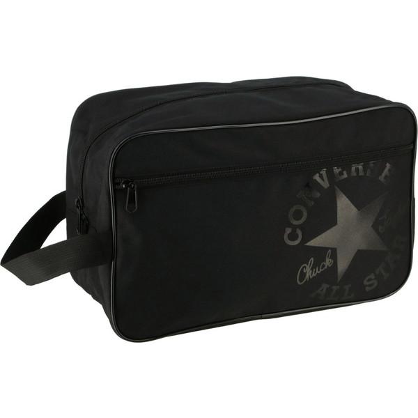 CONVERSEのシューズケース。撥水加工あり。ファスナー付きポケット仕様で小物を分けて収納できます。部活やジム、室内での観戦時など様々なシーンでご使用頂けます。◯ケース素材：ポリエステルサイズ：21×34×14cm原産国：中国【02904...