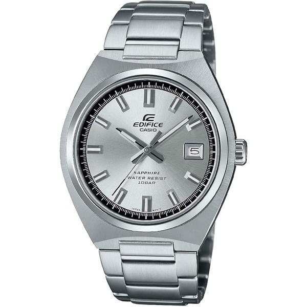 モータースポーツコンセプトのEDIFICEから、クラシックスポーツカーをイメージしてデザインした3針アナログモデルです。クラシックな印象のラウンド形状のステンレススチールケースとミラー仕上げの細身のベゼルが個性的です。ケースには放射状に筋目...