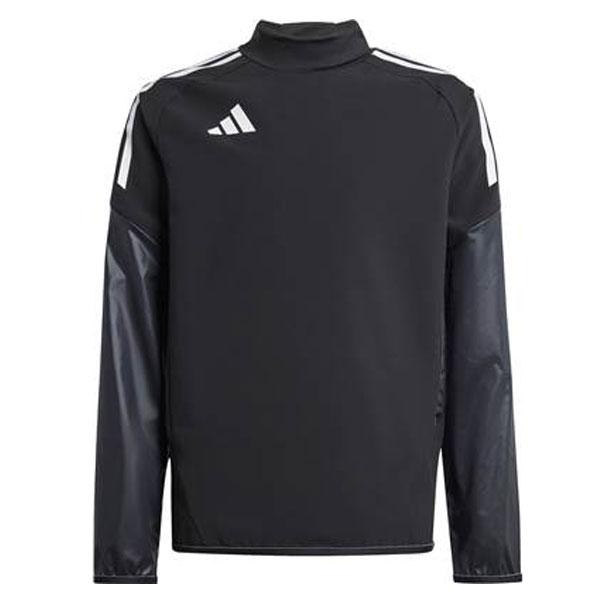 リサイクル素材を一部使用した、トレーニング用サッカートップ。どんなコンディションであっても、準備万端でトレーニングに参加しよう。アイコニックなティロシリーズにインスパイアされて、攻撃思考のポゼッションサッカーを想定して作られたジュニア用ピス...