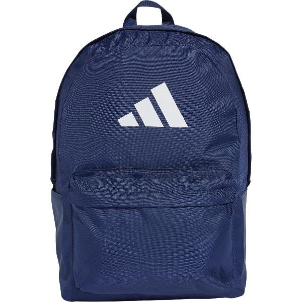 どこへ行くにも便利な、アディダスのバックパック。ストラップにはパッドが付いているから、本やトレーニングギアの重さを分散して快適に背負うことができる。ウォーターボトルはサイドポケットに、携帯電話はフロントのジップポケットに入れておけば、取り出...