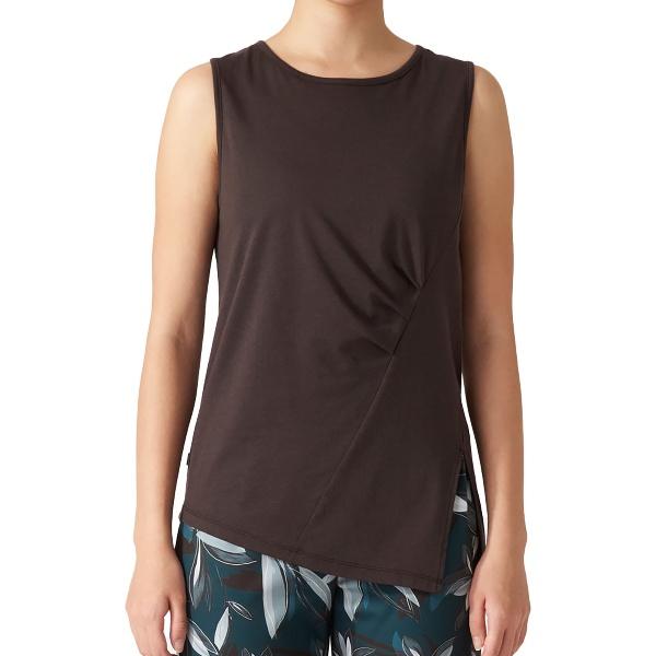 タック入りで立体的なデザイン。裾のスリットが着こなしのポイントに。前身頃に入ったタックが立体的なシルエットを作り出すデザインです。スリットからボトムカラーが覗き、着こなしのポイントに。超長綿の中でも特にきれいなアメリカ綿「ULTIMA」と植...