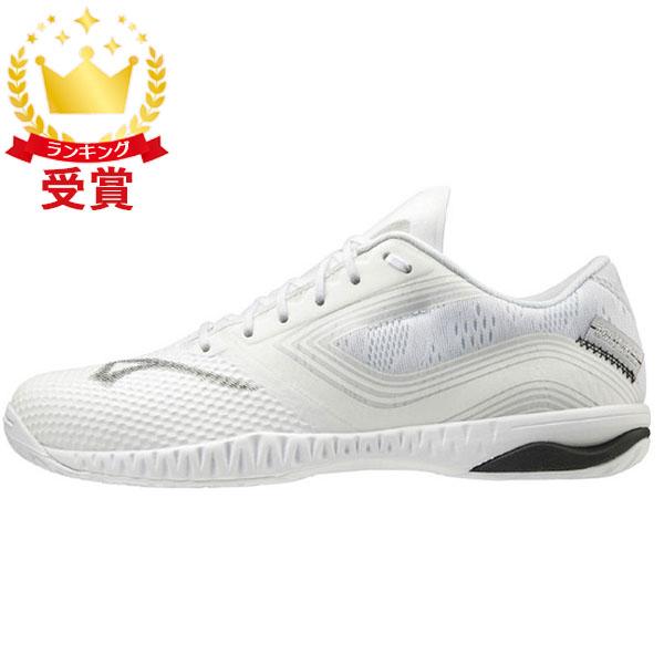 ミズノ卓球シューズ史上最軽量 ELシリーズ新登場!◯カラー/01：ホワイト／ブラック◯サイズ/22.0〜29.0◯甲材/合成皮革・合成繊維◯底材/合成底◯質量/約225g（26.0cm片方）◯インソール/マイルドクッションインソール（取り外...
