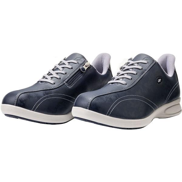 手を使わずにスポンと履けるAuto Spont設計。ヒール部のFOOTBOARDを踏むことでも屈まずに着脱が可能です。足幅4.5Eのワイド設計に加え、つま先にゆとりを持たせることで足指が圧迫されにくく、長時間の着用も快適です。◯シューズWア...