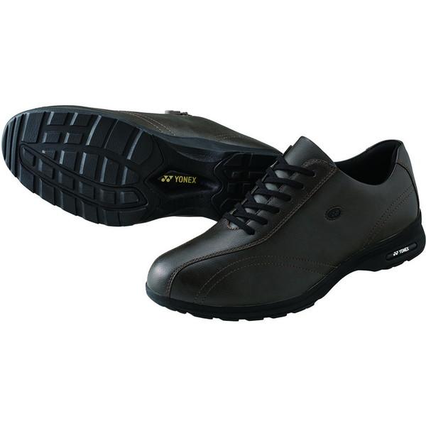ヨネックスウォーキングシューズ。足幅ゆったりのワイドタイプ。快適なフィット感を実現する「4.5Eワイドモデル」専用の設計。伸縮性のある人工皮革ストレッチPUレザーで足に柔らかくフィット。接地面積を15%拡大し、グリップ性、耐磨耗性、安定性を...