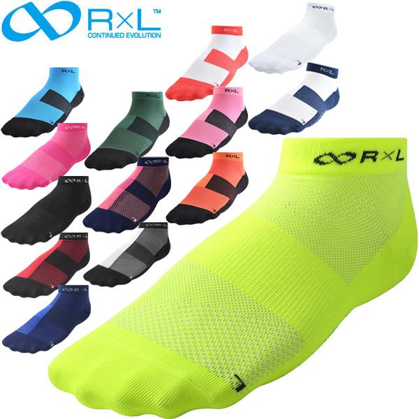 超薄地レーシングソックス。特殊T型グリップで最上級のグリップ力を発揮。【Racing Grip Socks 機能紹介】・圧倒的なフィット感を生み出す、ラウンドつま先左右別立体製法【特許4732295号】親指側は高く長く、小指側は低く短く立体...