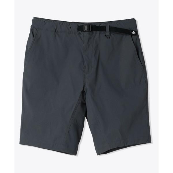 夏場のハイキング、キャンプ、ビーチやフェスなどのアウトドアシーンから日常まで、あらゆるシーンにマルチに使えるベーシックショートパンツ。オールドスタイルのラギット感を残しつつも、しなやかで伸びの良い2wayストレッチ素材はさらりと心地良く、ノ...