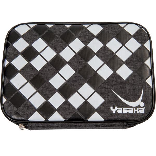 ラケットとメンテナンス用品をすっきりと収納できる新インナーボード付きのラケットケース素材：ポリエステルサイズ：30.0×21.0×5.5cm【02905100000000000】【03008020000000000】