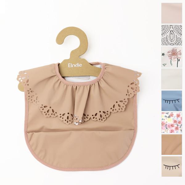 商品説明可愛らしいデザインのお食事エプロン。大きめサイズでしっかりとカバーし、前面の立体ポケットが食べこぼしをしっかりキャッチしてくれます。防水仕様なので落ちにくい汚れがついても拭き取るだけの簡単お手入れでいつまでも清潔な状態が保てます。ブ...