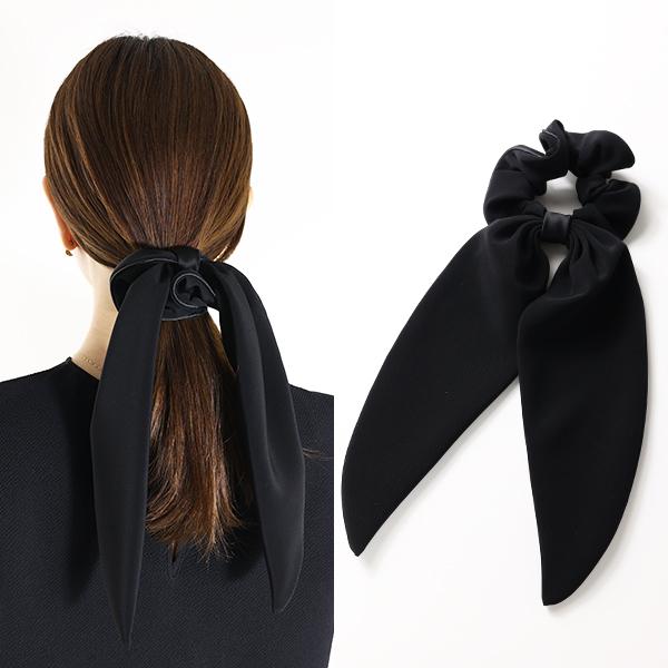 Alexandre de Paris アレクサンドルドゥパリ シュシュ LE SATIN JULIE Scrunchie TCH-26T-A23 レディース リボン ヘアゴム ヘアアクセサリー■商品説明足の長いリボンがユニークなシュシュ。ポ...