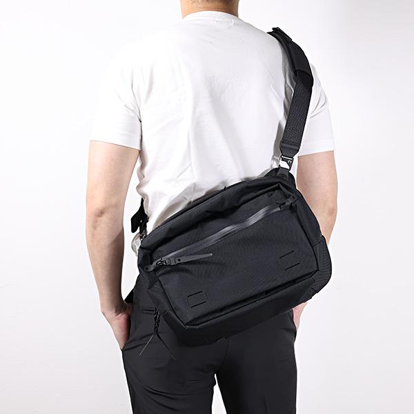 BLACK EMBER ブラックエンバー ショルダーバッグ GRIP SLING 9 グリップスリング 110005 メンズ 9L クロスボディ ナイロン 防水 キーリング付き 鞄■商品説明耐摩耗性・防汚性・防塵性に優れた99%防水の高密度...
