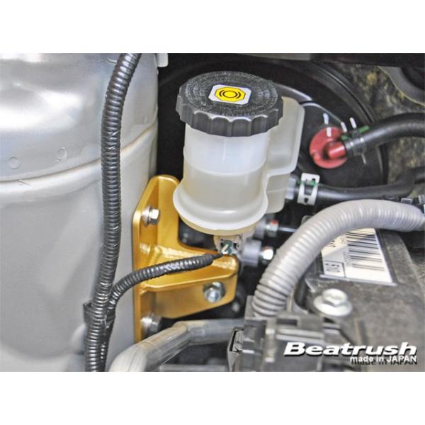 ビートラッシュ・ダイレクトブレーキシステムはブレーキシリンダーの無駄な動きを抑え、 踏力をダイレクトにブレーキパッドに伝えペダルタッチを改善します。　●適合車種：ヤリス [MXPA10]　●仕様：本体 スチール製、ストッパー ジュラコン〓製...