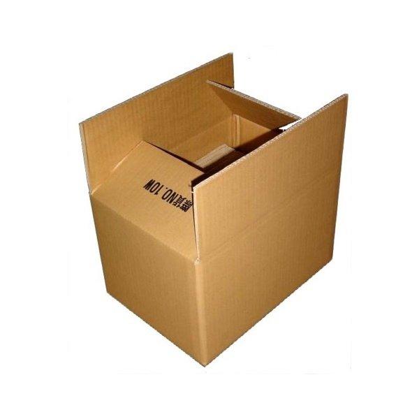 [当店品番]dc103004[商品種別]ダンボール[大きさ・規格]サイズ（内寸）：330mm×230mm×200mm（h）底面の大きさ：330mm×230mm素材：K5Wダブル生地の厚さ：約7mm1枚の重さ：約400g[用途]重梱包、重いも...