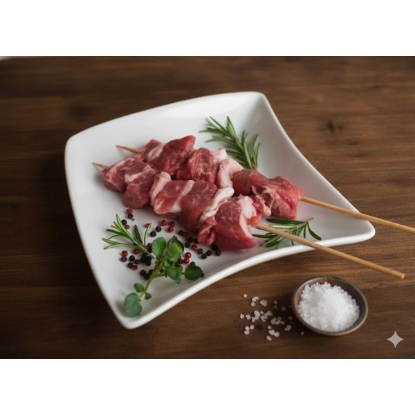 ラム串　4本　冷凍真空パック（焼肉・BBQ・等）