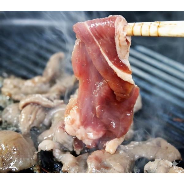 味付けラム肉ジンギスカン！200g（ラム肉を食感を最大限に引き出す丁寧な手切りで作り上げた手のかかっている本格ジンギスカンです！専門店の味をご家庭で！