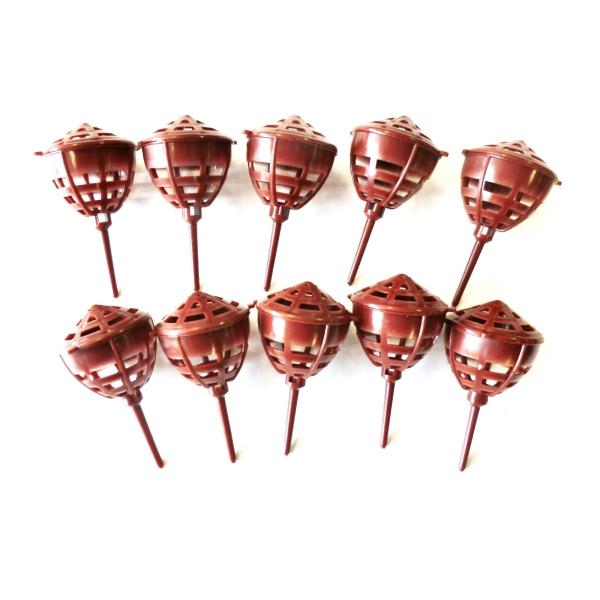 用途：肥料を入れて土に差す使用方法：フタを開けて肥料を入れ、フタを閉めて用土に差しこむ内容量：10個製品サイズ(mm)縦×横×高さ：50×26×30製品重量(g)：2生産国：日本フタを開けて肥料を入れ、フタを閉めて用土に差しこむ。ハエや虫が...