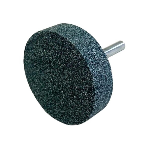 ■仕様・用途:超硬金属・ガラス・石材・貝殻・陶器等を研磨する際に・外寸(約):φ50×長さ49mm・砥石部サイズ(約):φ50×13mm・軸のサイズ(約):φ6×36mm・粒度:#60・形状:平型・許容最大回転数:3000min-1・適用工...