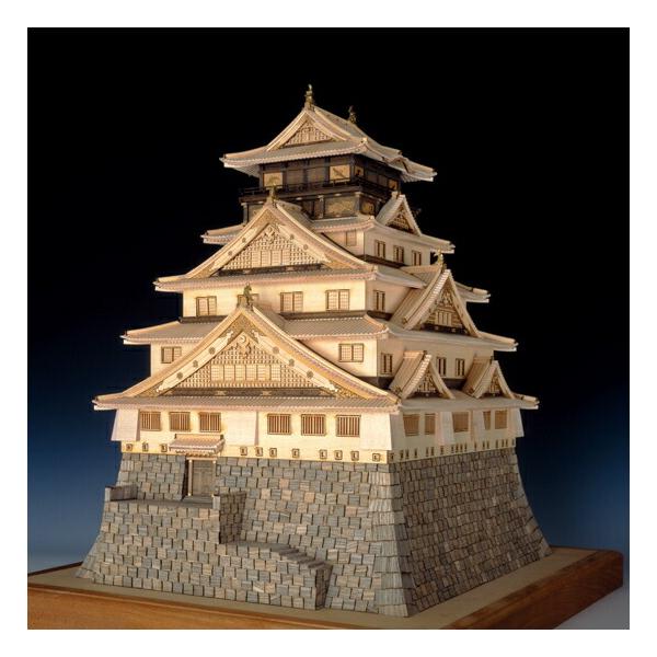 完成寸法 （約）全高400mm、全幅400mm、奥行き360mm／　製作参考時間 （約）100時間／　部品数： 木製部品　76種　512点、木製レーザー部品　48種　1,190点（含石垣部品534点）、金属部品　ソフトメタル　2種　8点、エ...