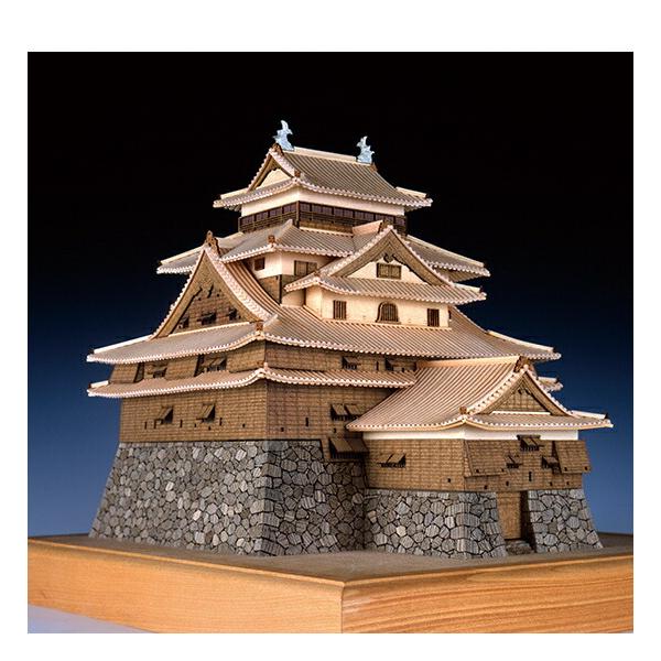 完成品寸法 （約）全高240mm、全幅260mm、奥行き293mm 部品構成 木製部品　54種金属部品　1種 製作参考時間 （約）60時間  仕様 松江城（まつえじょう）は、島根県松江市殿町にあった城。別名・千鳥城。天守が現存し、 松江城は...