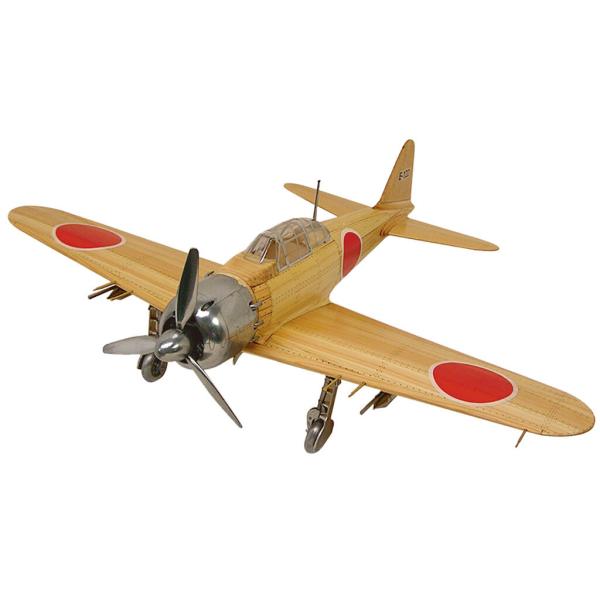 モデル寸法： 全幅460mm、全長378mm、全高（含飾台）185mm／部品寸法： レーザー木製部品/真鍮/ダイキャスト/ソフトメタル/その他／製作参考時間： （約）30時間／【特長】52型丙タイプを再現。機体、主翼は骨格外板構造の組立式。...