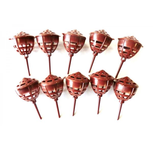 用途：肥料を入れて土に差す使用方法：フタを開けて肥料を入れ、フタを閉めて用土に差しこむ内容量：10個製品サイズ(mm)縦×横×高さ：50×26×30製品重量(g)：2生産国：日本フタを開けて肥料を入れ、フタを閉めて用土に差しこむ。ハエや虫が...