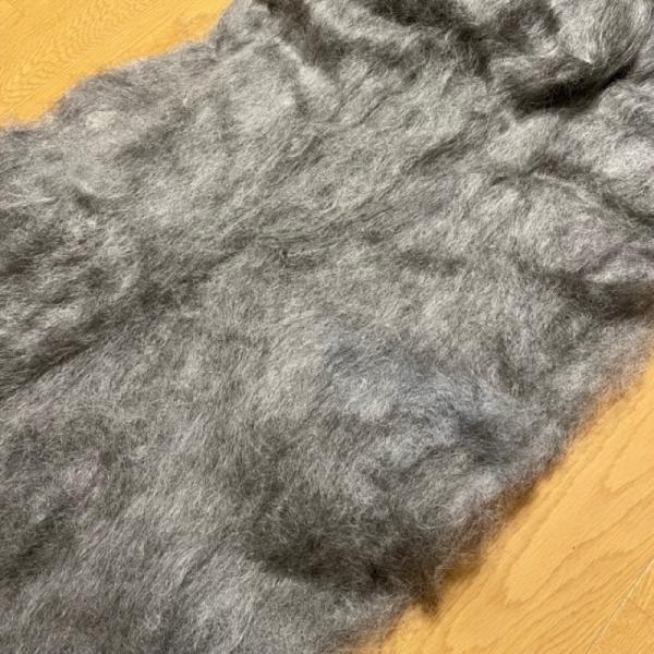 ■商品名　　　　ゴットランド・ナチュラルカラー500gバット状■原産国　　　　スウェーデン■仕様　　　　　洗毛済み・カード済み　バット状■商品について　スウェーデン　ゴットランド島から届いたナチュラルカラーウール洗毛済み・カード済み　バット...