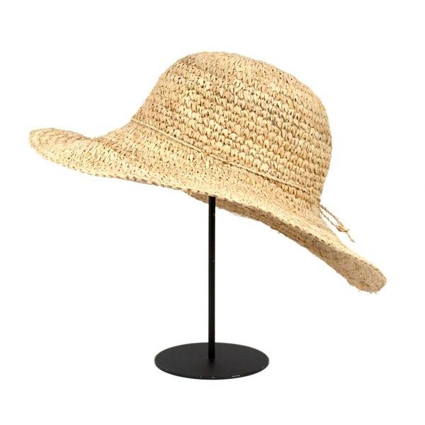 ■商品詳細【RAFFIA FLOPPY 7145】■海外からの直輸入品です ■カラー：ナチュラル■サイズ ：約５８〜５９cm ※スタッフ採寸のため若干の誤差が生じる場合があります事予めご了承ください。 ■素材：天然ラフィアストロー１００％★...