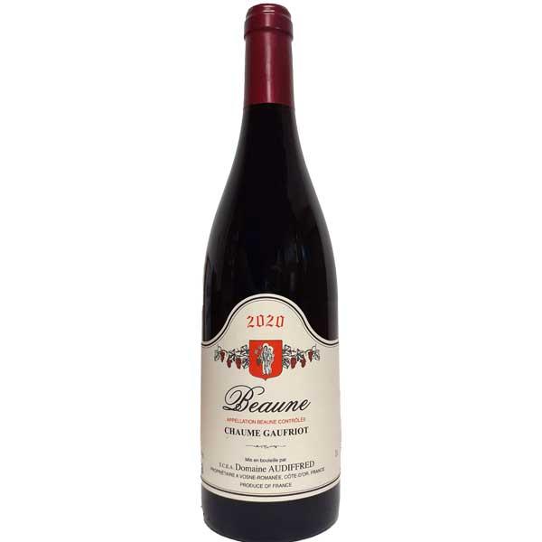 ショーム・ゴーフリオは、プルミエ・クリュよりもさらに斜面上部に位置します。メテイヤージュ契約で0.17ha。平均樹齢35〜40年のVV。1〜2回使用樽で16ヶ月間熟成。