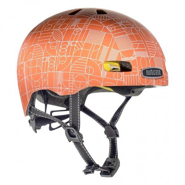 Design Concept：NUTCASE HELMETは、アタマを保護するのはもちろん、スタイリッシュで被りたくなるような自転車用ヘルメットをリリースし続けています。NUTCASE HELMETで自転車に乗っていれば、クールでとてもカッ...