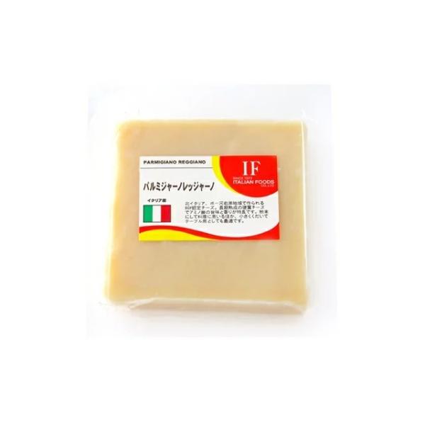 北イタリア、ポー河右岸地域で作られるパルメザンタイプのチーズで、2年以上の熟成期間を要し、繊細な味と香りを持ちます。粉末にして料理に用いるほか、小さくくだいてテーブル用としても用いられます。長期熟成の硬質チーズでアミノ酸の旨味と香りが特長で...