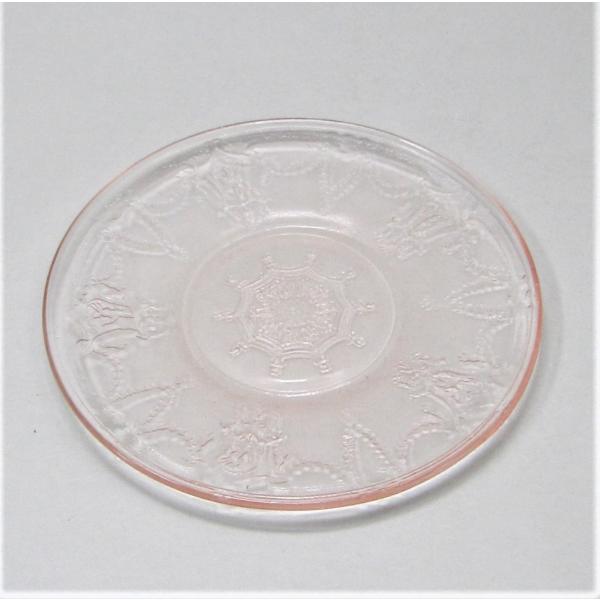 ミニチュア・プレート。アメリカ Mosser Glass社製、材質はガラスです。サイズ　直径8cm。Mosser Glass社のチルドレンシリーズは現在生産中止になっております。ガラス製ですのでお子さまがご使用になる場合は大人のかたがご一緒...