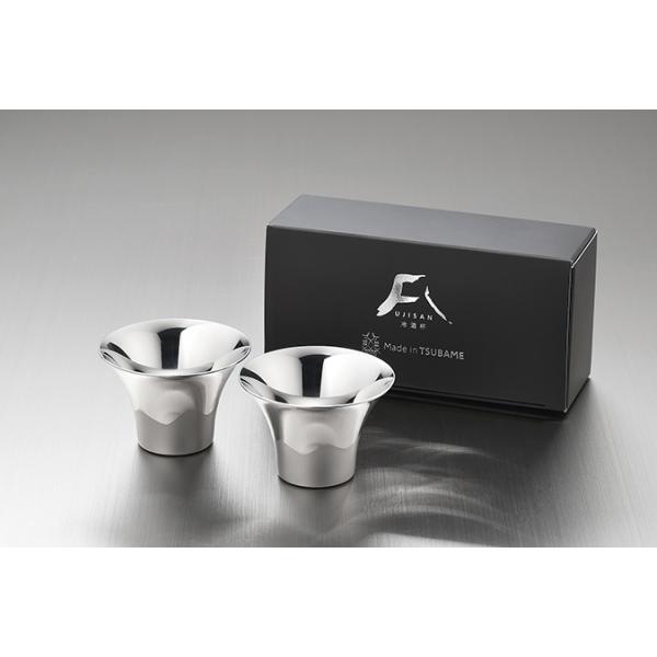 富士山ぐい呑み2Pステン(FM-101)富士山型のユニークなぐいのみ雄大で美しい富士山をモチーフにしたステンレス冷酒杯。伏せて収納してあると、小さな富士山があらわれたようで、かわいらしくもあります。セット内容／ぐい呑み×2サイズ／約径67×...