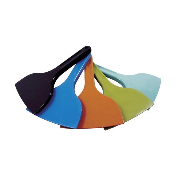 【特長】●金属検知機で反応可能な素材（芯材含め）を使用しており異物混入リスクを軽減します。【用途】●鍋をかき混ぜるときや、ボウルから食材をかき出す際に。