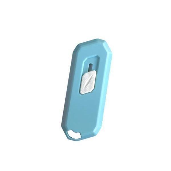 【商品説明】自動収納設計の段ボールカッターです。刃も自動で収納するので、しまい忘れなどもなく安心。コンパクトなサイズで持ち運び簡単。【商品仕様】カラー　ブルー段ボールカッター ダンボール カッター はさみ ハサミ 開封 おしゃれ 便利グッズ