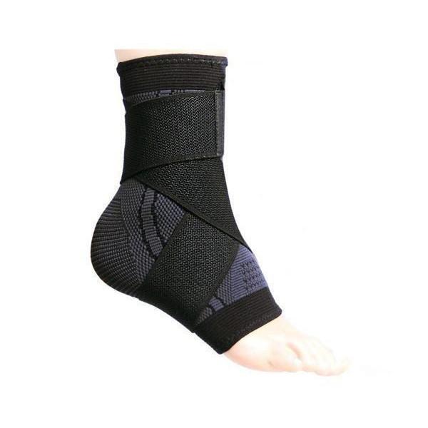 【商品説明】・クロスバンドでしっかりと固定できる足首サポーターです。・高い速乾性と通気性で蒸れにくいので快適に使用できます。・クロスバンドはマジックテープで簡単に装着できるので締め付け具合を調整できます。・伸縮性があるのでフィット感抜群です...