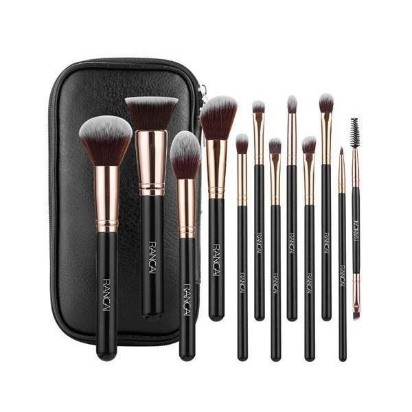 【商品説明】・持ち運びに便利な収納ケース付きメイクブラシセットです。・ブラシが柔らかいので使用時に肌がチクチクしません。・木製の取っ手で握り心地が抜群です。・ケースの中は区切りがあるので整理整頓が楽ちんです。【商品仕様】カラー ブラックメイ...