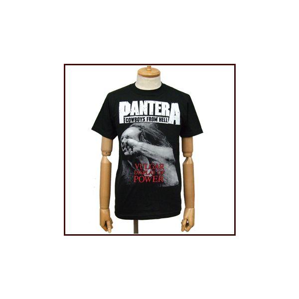 ボディカラー：ブラックサイズ：S〜XLボディスタイル：普通　　　ボディ厚：普通ボディ特殊加工：特になし1992年にリリースされたアルバム「VULGAR DISPLAY OF POWER」のジャケットアートワークがプリントされたTシャツ。