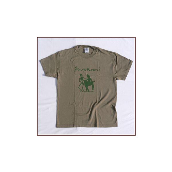 ボディカラー：カーキブラウンサイズ：KIDS L　身幅約45cm 着丈約60cmボディスタイル：キッズタイプ　　　ボディ厚：普通ボディ特殊加工：特になしボディラカーはくすんだ薄い茶色、あるいは、濃いベージュのような微妙に変わった色です。プリ...