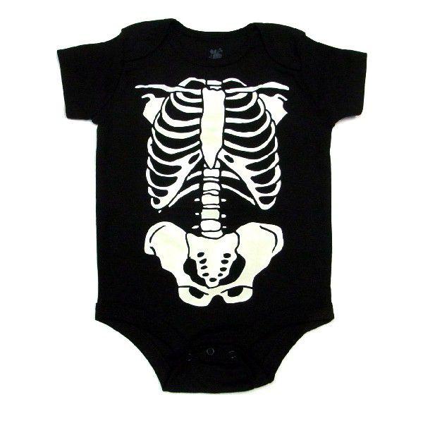 限定入荷！メーカー在庫限り！ボディカラー：ブラックサイズ：ワンサイズ（12-18ヶ月）肩幅約23cm 身幅約29cm 着丈約45cm（スナップボタン閉時）半袖のベビーロンパース。インポートもののため日本製とはサイズ表記が異なります。必ず記載...