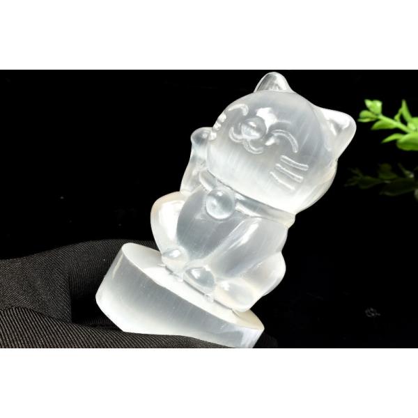 【材質】セレナイト(透石膏) 85-97x44-51x45-50mm 産地：メキシコ【サイズ】約85-97x44-51x45-50mm【重さ】約208-284g【特徴・意味】浄化力抜群！独特の光沢が美しいセレナイトです。水に弱い性質を持つの...