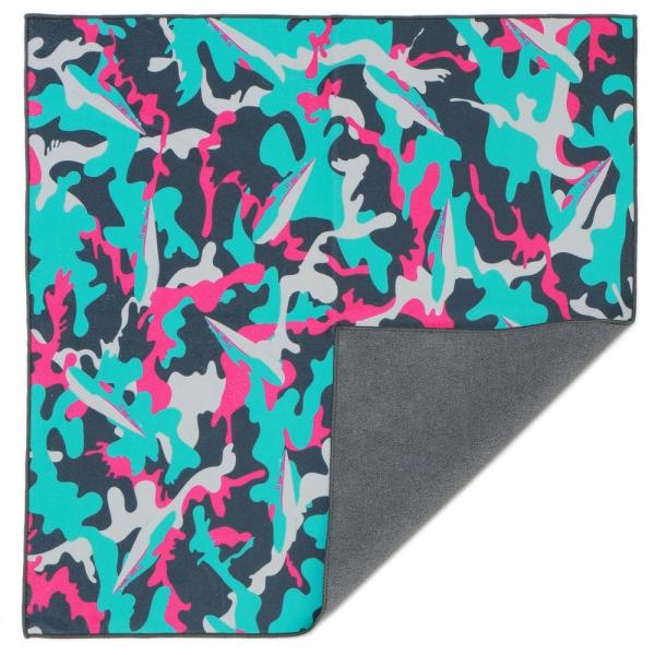 巻くだけでくっつく新世代・風呂敷!イージーラッパーシリーズ。迷彩の中に新幹線「はやぶさ」が隠れた、OJICOのデザインによるイージーラッパー。巻くだけでくっつく新世代・風呂敷!イージーラッパー裏地と表地を重ねるだけでくっつき合うので、くるく...