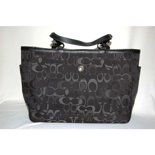 【商品名】コーチ　ＣＯＡＣＨ　６４２９　オプティックシグネチャー　トートバッグ　ブラックｘグレー　【素材】キャンバス地ｘレザー　【サイズ】約Ｗ４６ｃｍ〜３８ｃｍｘＨ２９ｃｍｘＤ１４ｃｍ。持ち手の長さ約５９ｃｍ　【色】ブラックｘグレーｘシルバ...