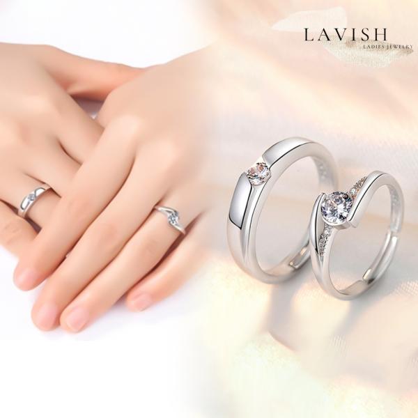 ▼商品説明▼美しい輝きを放つCZストーンが敷き詰められたCZクラシックフレームペアリング。ユニセックスデザインでS925シルバー素材を使用しており、男性・女性、どちらにもお使いいただけます。またフリーサイズ設計で簡単にサイズ調整もでき、幅広...