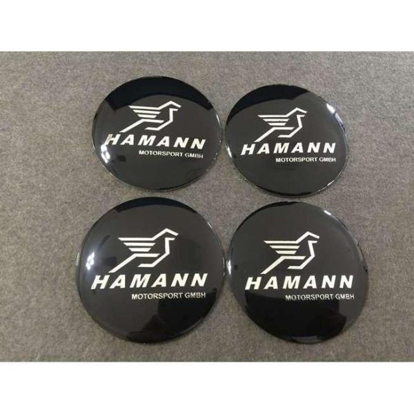 材質はアルミです。サイズはタイトルの通りです。サイズをご確認の上ご購入下さい。汎用品の為、サイズが適合すればメーカーに関係なく装着することができます。取り付けはフラット面にボディ側の汚れ及びワックス分を取り除き、乾いた状態で貼り付けてくださ...