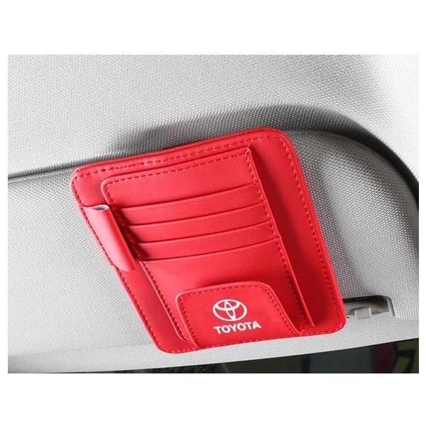 【サイズ】横12.5 *縦15.7cm。【素材】メイン素材にPUの生地を使用したサンバイザーポケット。耐久性が高くて手触りが良い，柔らかくてカードとメガネを保護できる。【装着簡単】バイザーにしっかりと取り付けられ、ストラップで簡単に固定でき...