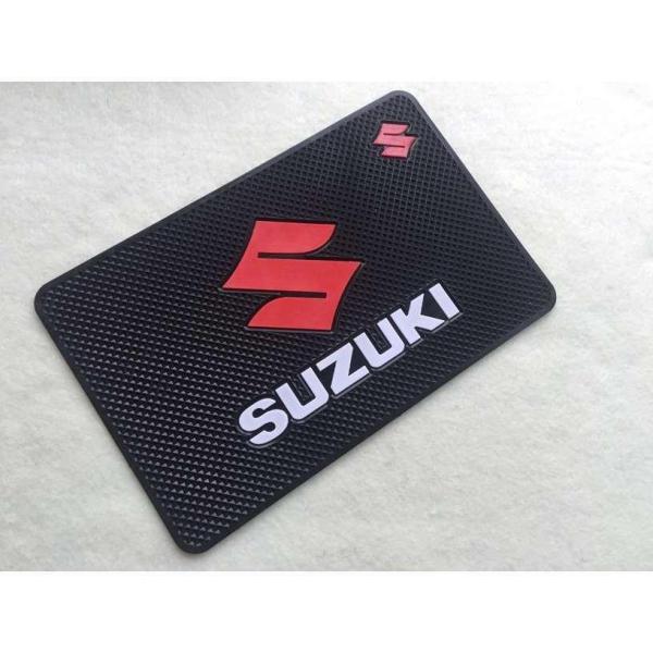 サイズ約：20CMｘ13CM汚れて粘着力が無くなったら、水洗いで、何度でも繰り返し使えます！小物を安定して置けます。何度も取付けし直せます。汚れやホコリは水洗いして、乾かすことで、再利用可能です。携帯電話や小物等を車のダッシュボードの上に置...